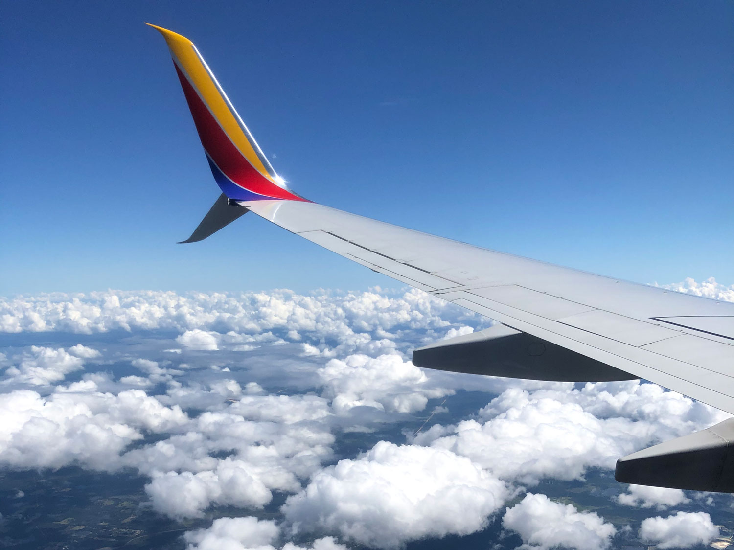 First Time Flying Alone: What to Know | Insider Families